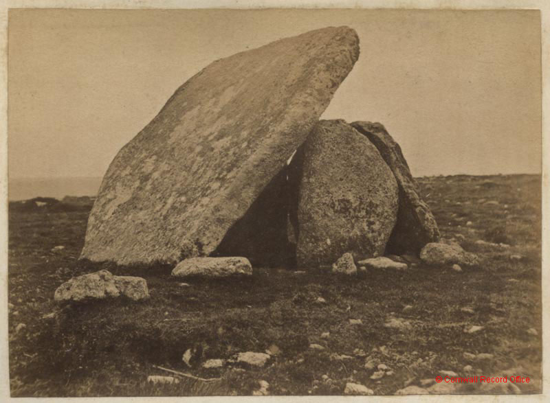 Mulfra Quoit – CoralJackz – That History Couple