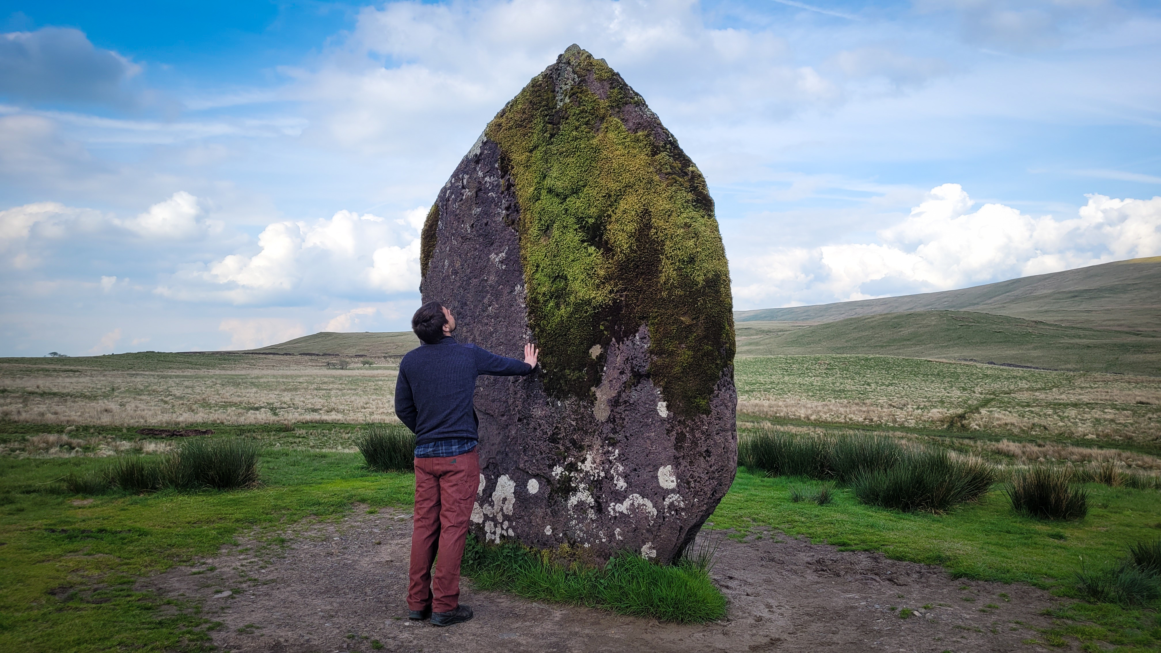 Walks in Wales! The must-see Neolithic Cromlechs in Pembrokeshire ...
